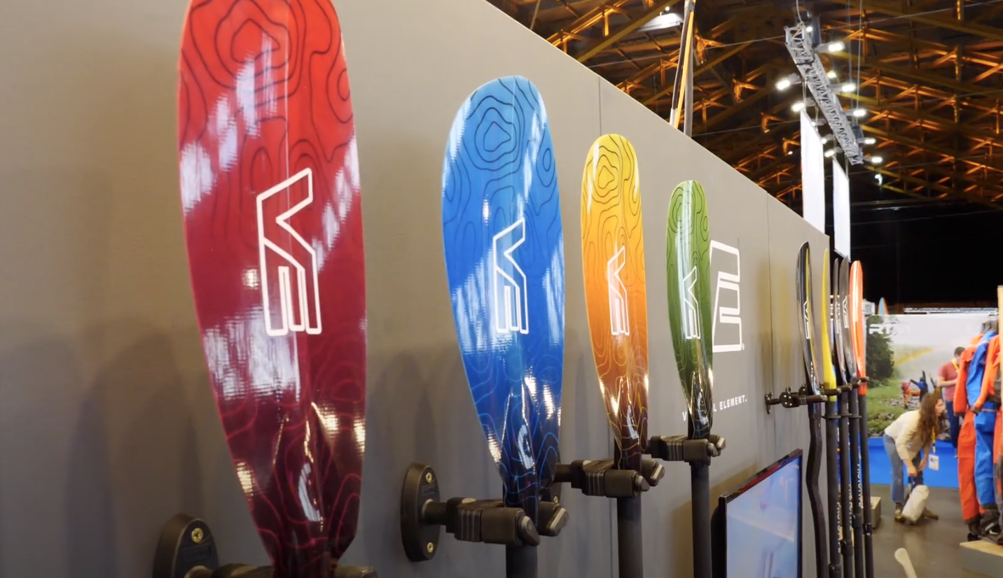 VE | GLASSPADDLES RANGE | WHITEWATER PADDLES | P2S2022 - Paddlesports News