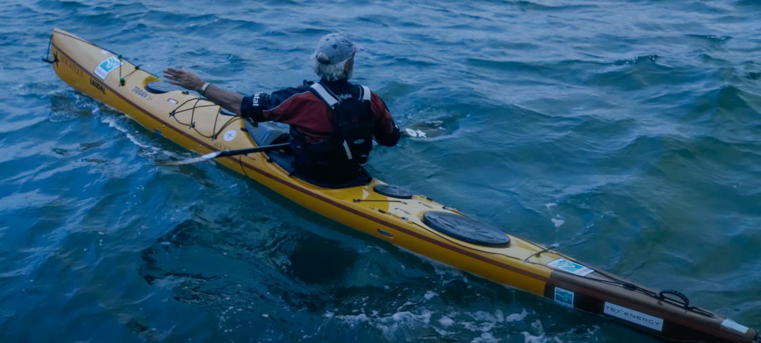 How to Sea Kayak, the Paddle Float Self Rescue - Paddlesports News
